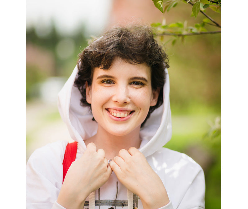 Lida Larina – Bushel & Peck Books